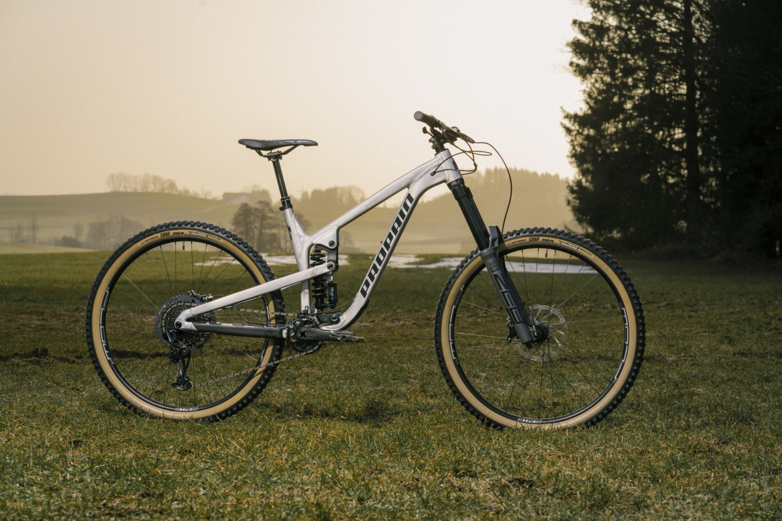 Spindrift 4 AL 180mm Freeride Aluminium Mountain Bike 29" / Mix / 27,5 ...